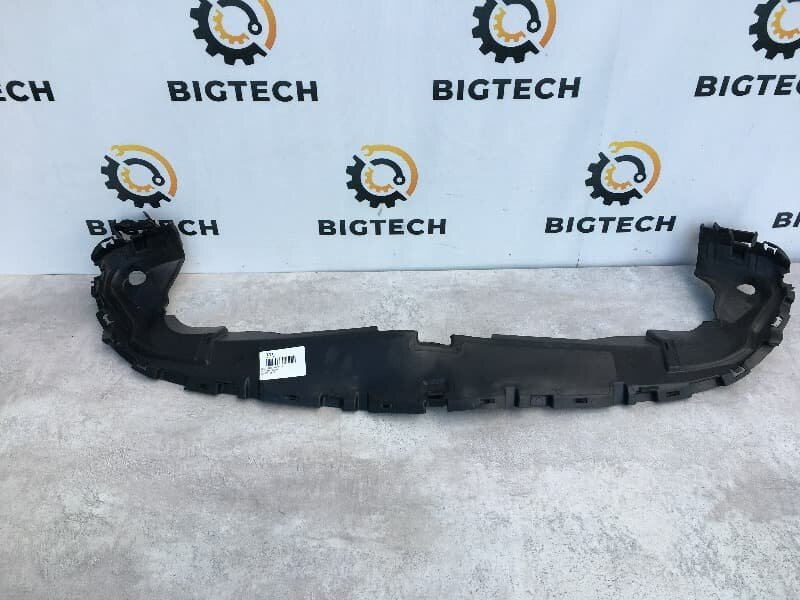 Дефлектор решетки радиатора Mercedes Benz C-Class W205 C205 S205 A205 A2055051830