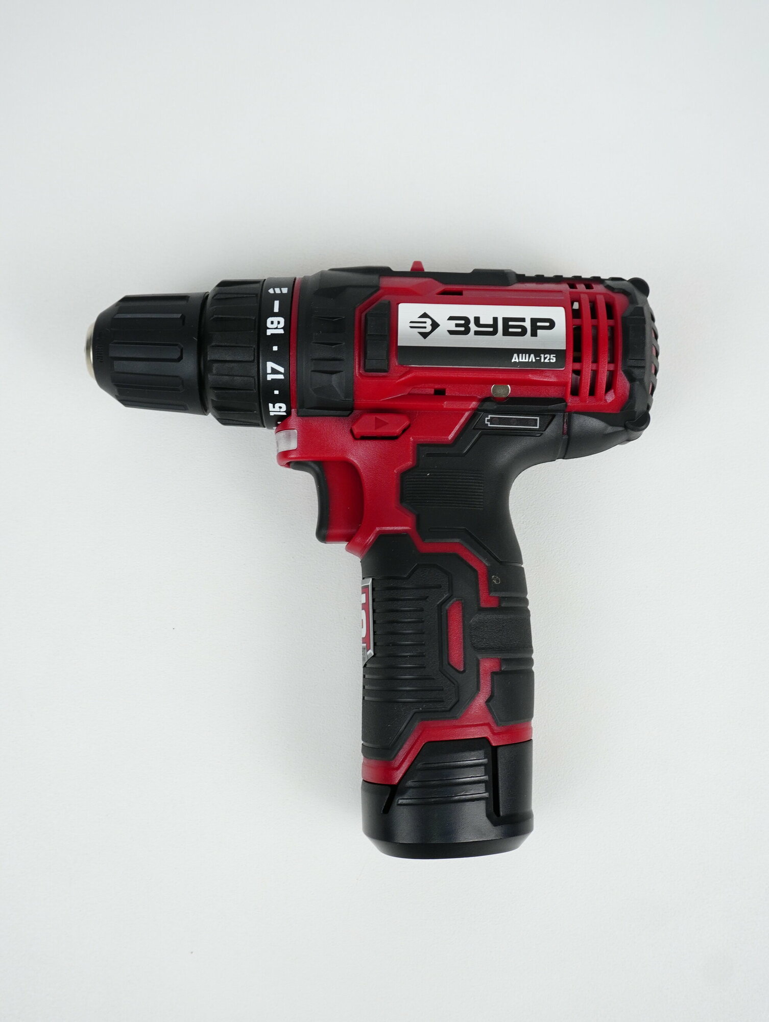 Дрель-шуруповерт аккумуляторная ЗУБР ДШЛ-125-22 в кейсе 2 АКБ ДШЛ-125-22