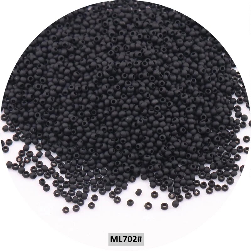 Черные стеклянные бусины ML702 Black 1,5 мм