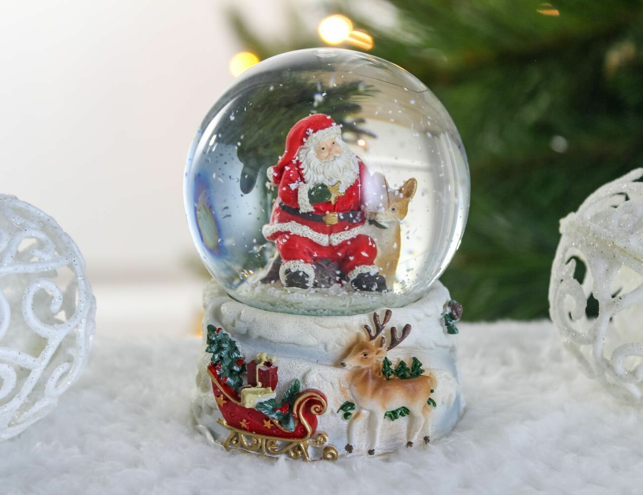 Снежный шар санта - друг оленят, полистоун, стекло, 9 см, Sigro 50-2082-2