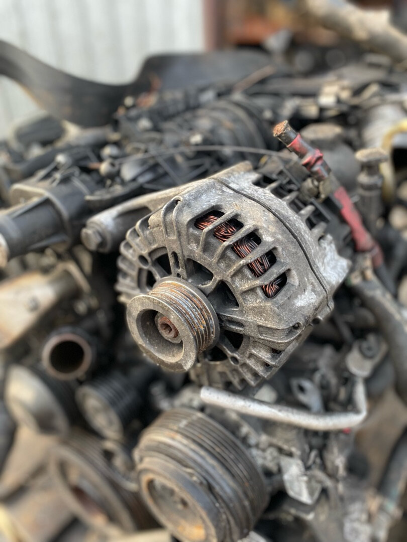 Генератор для BMW 5 E60/E61 [рестайлинг] 2.0 OEM 12317802261