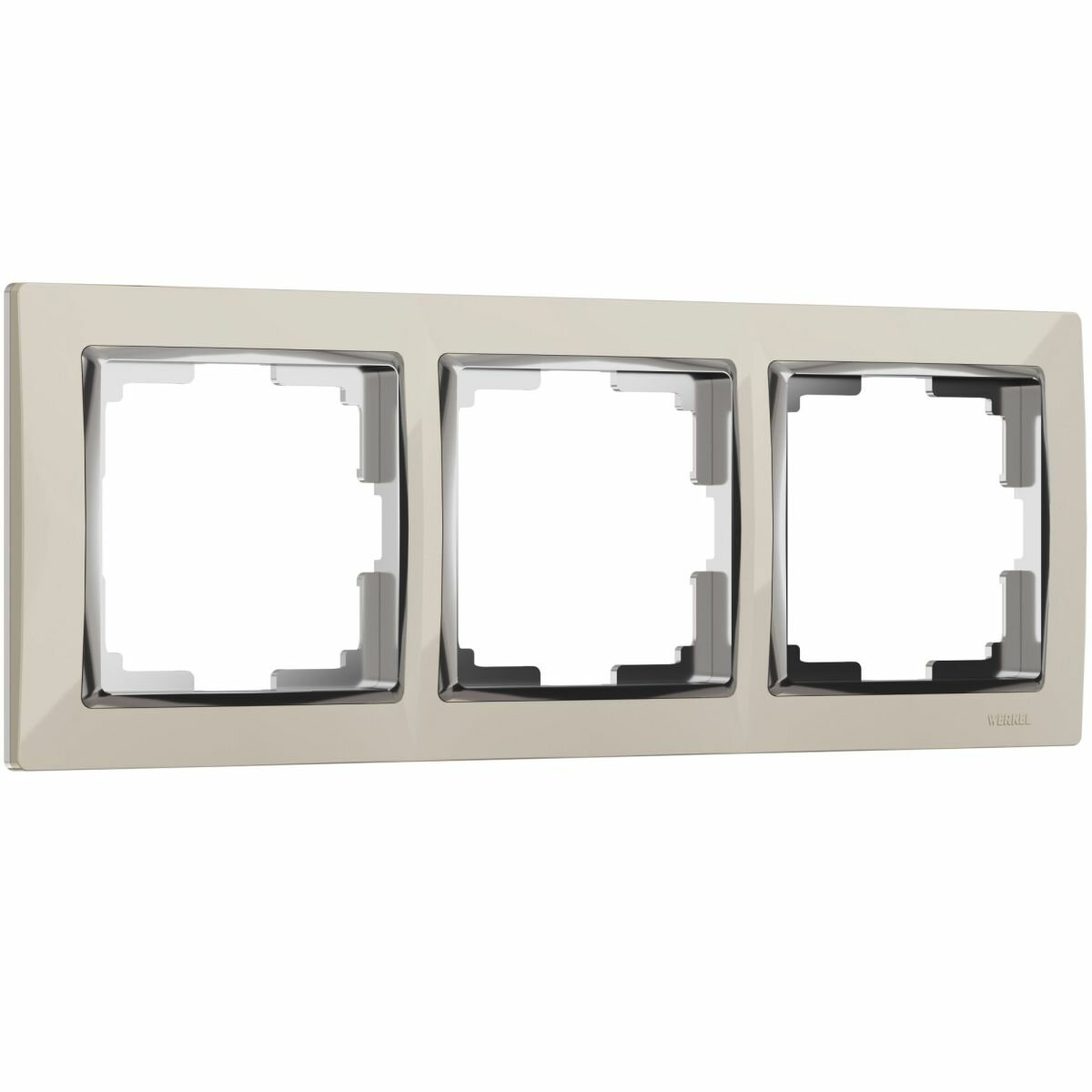 W0031903/ Рамка на 3 поста Snabb (слоновая кость/хром) снят