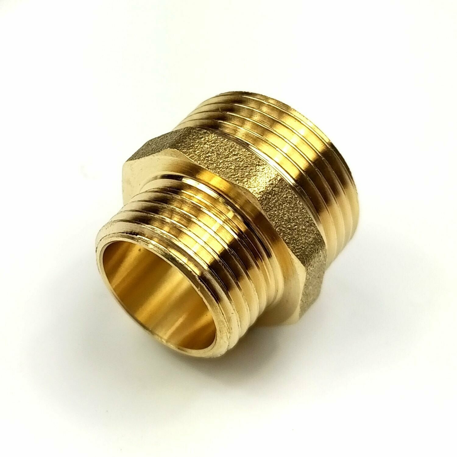 Ниппель редукционный G3/4" х G1/2" Standart