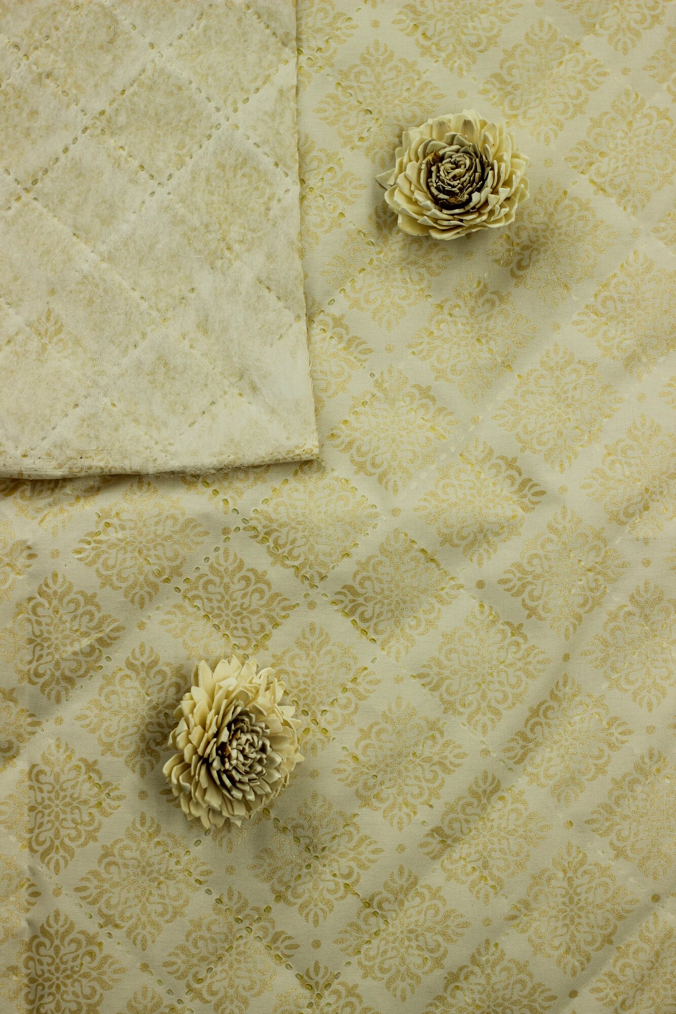 Ткань стеганая на синтепоне, ткань для шитья 300х220/768