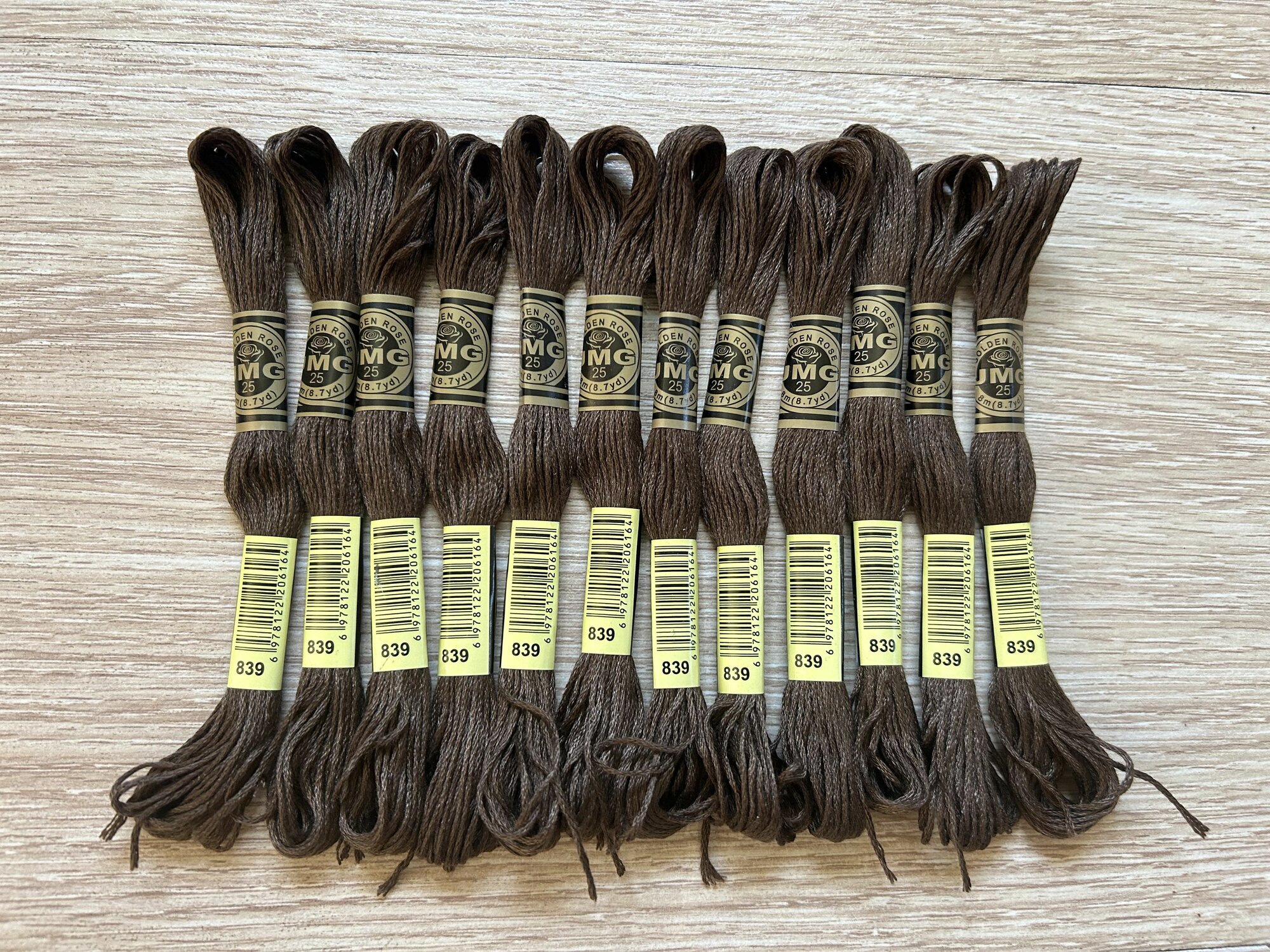 Нитки для вышивания JMC мулине (150-3866) 100% полиэфир 12 штук x 8 м