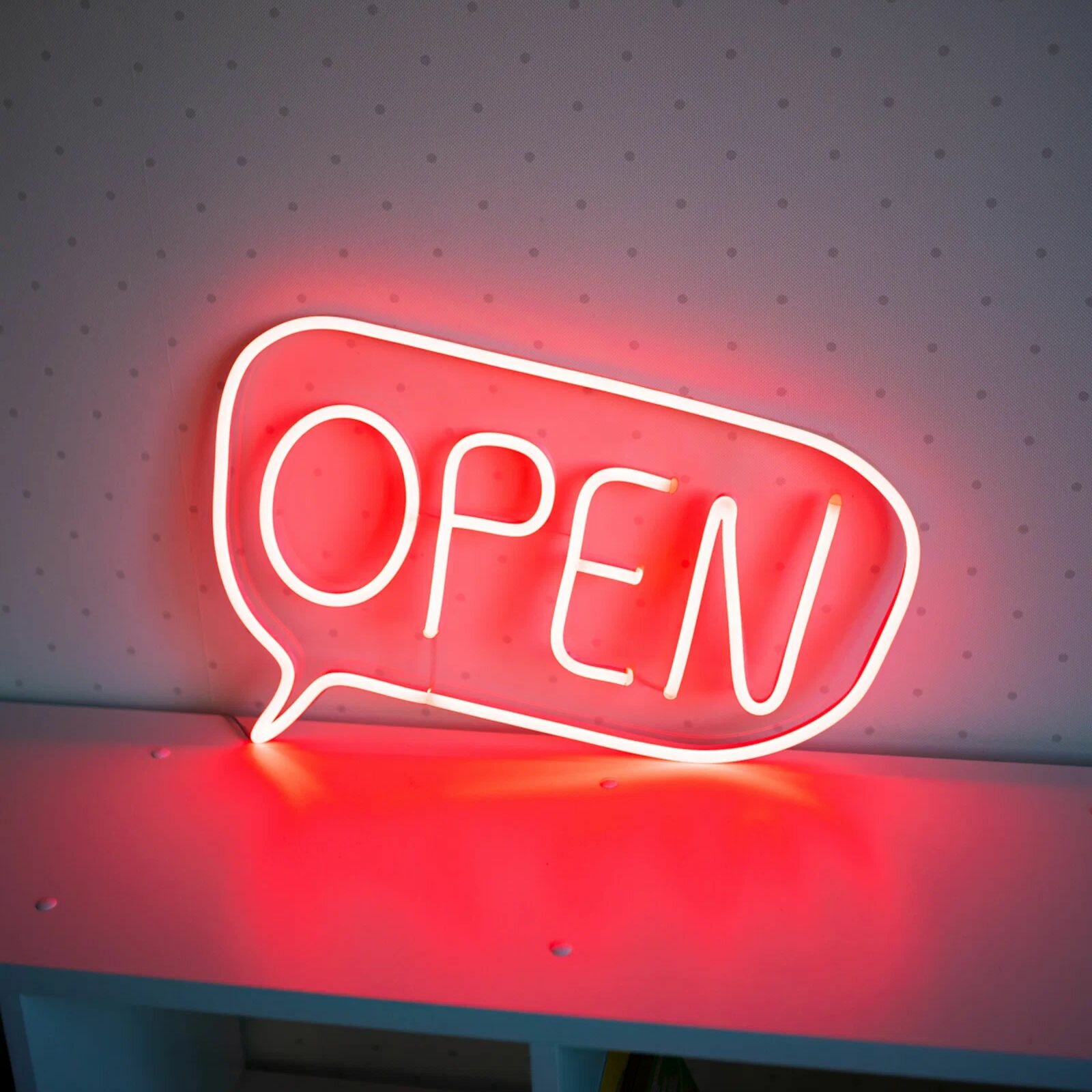 Неоновая вывеска Open, 50х32 см, красная