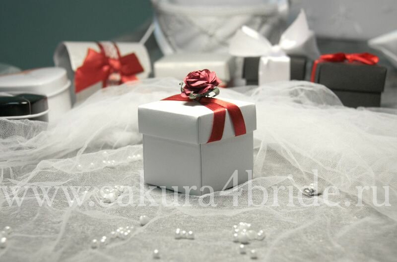 Бонбоньерки Sakura Красная роза - Упаковка, 34 шт