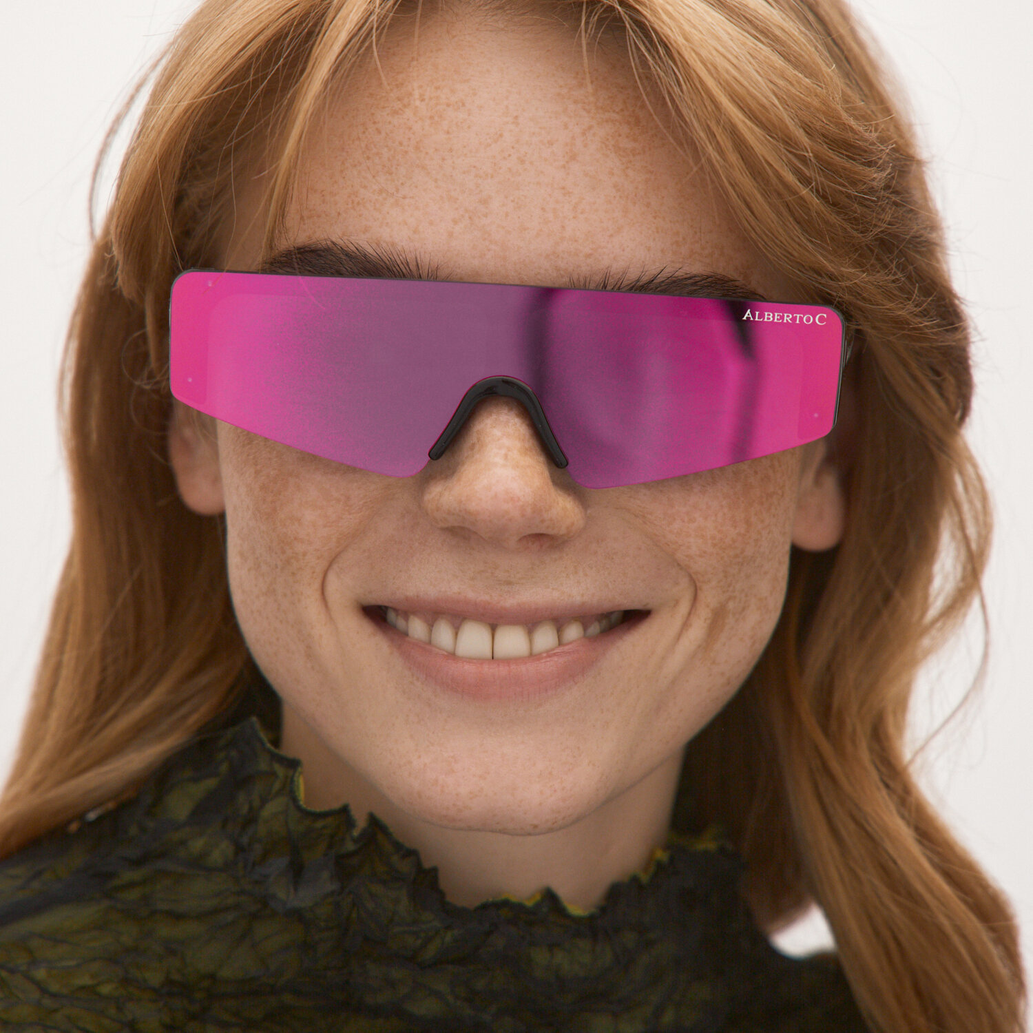 Солнцезащитные очки