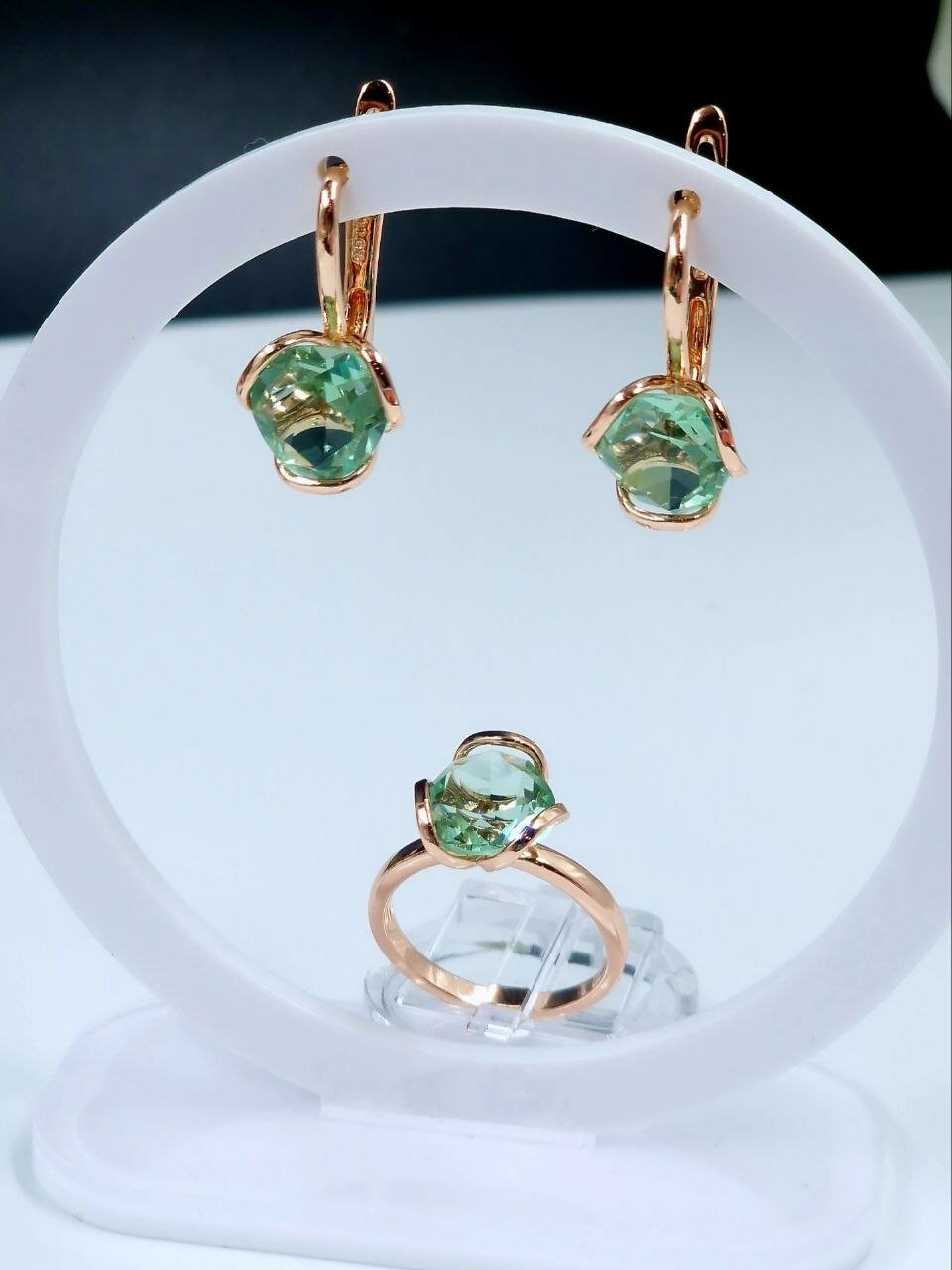 Комплект бижутерии, фианит