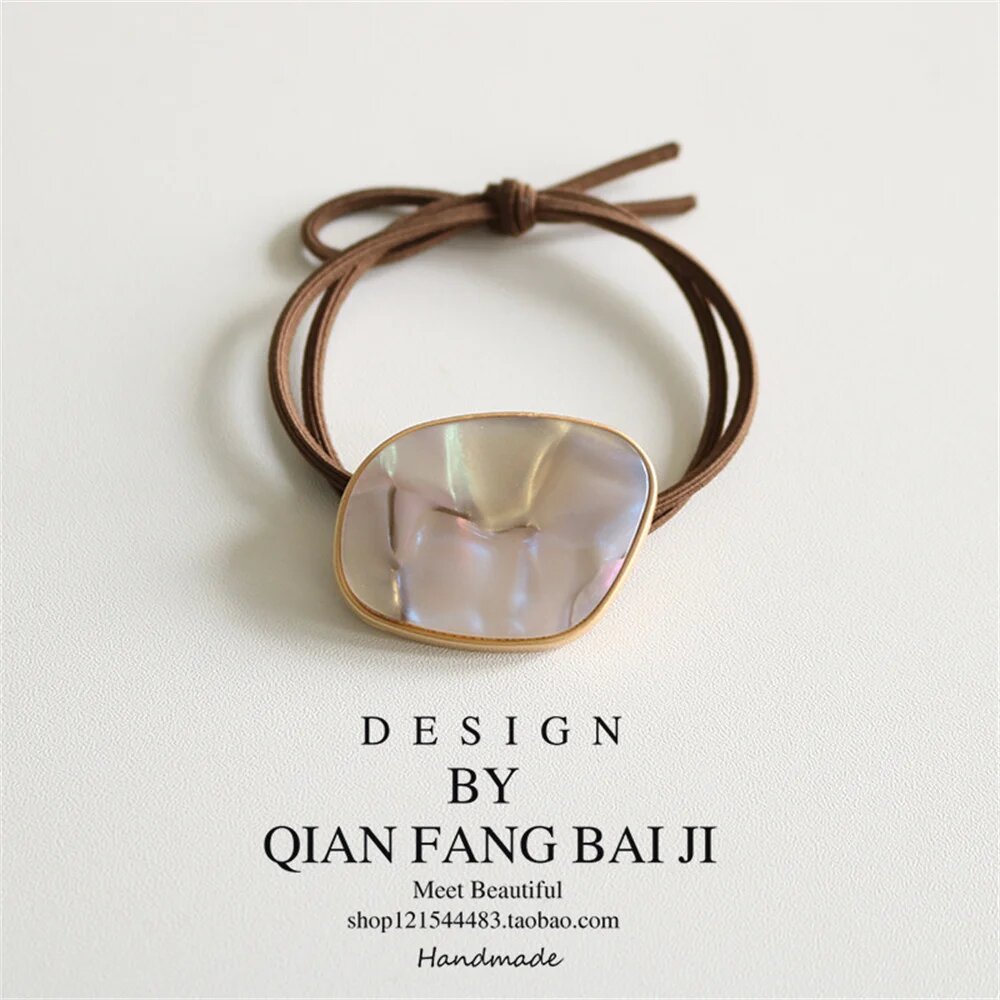 Элегантный резиночный браслет для волос C