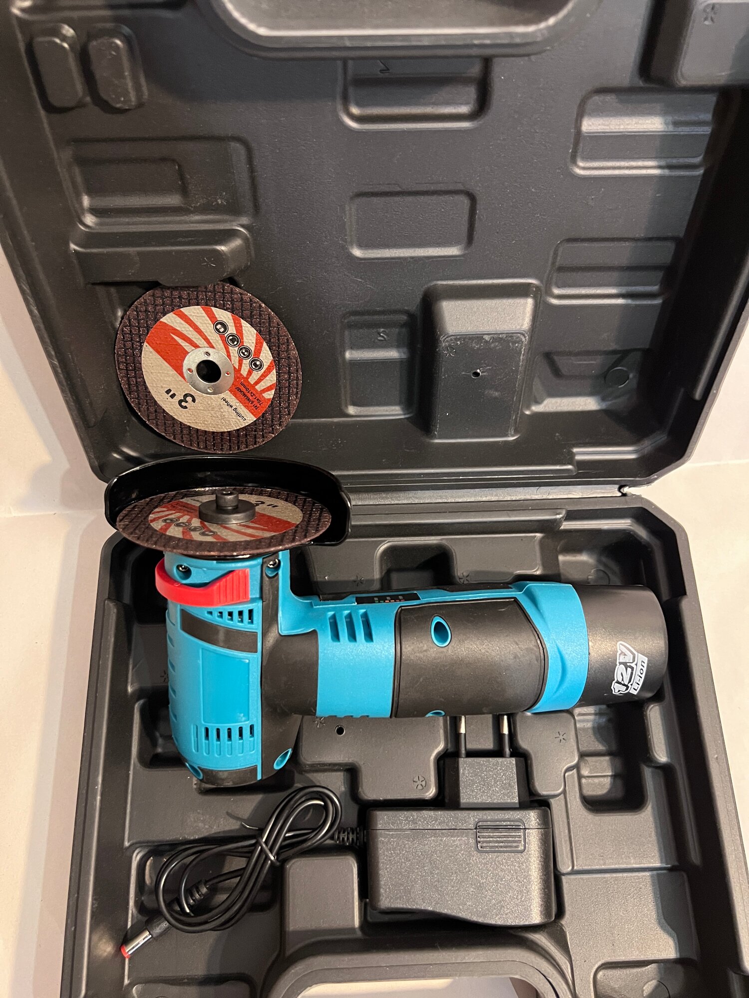 Угловая шлифовальная машина, мини болгарка 75 мм, с 2 аккумулятором 12В, с 2 дисками по металу