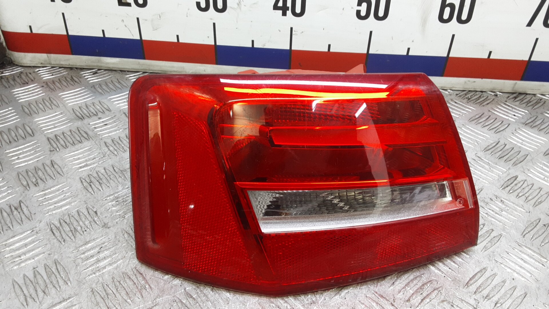 Фонарь задний левый AUDI A6 C7, Номер 4G5945095