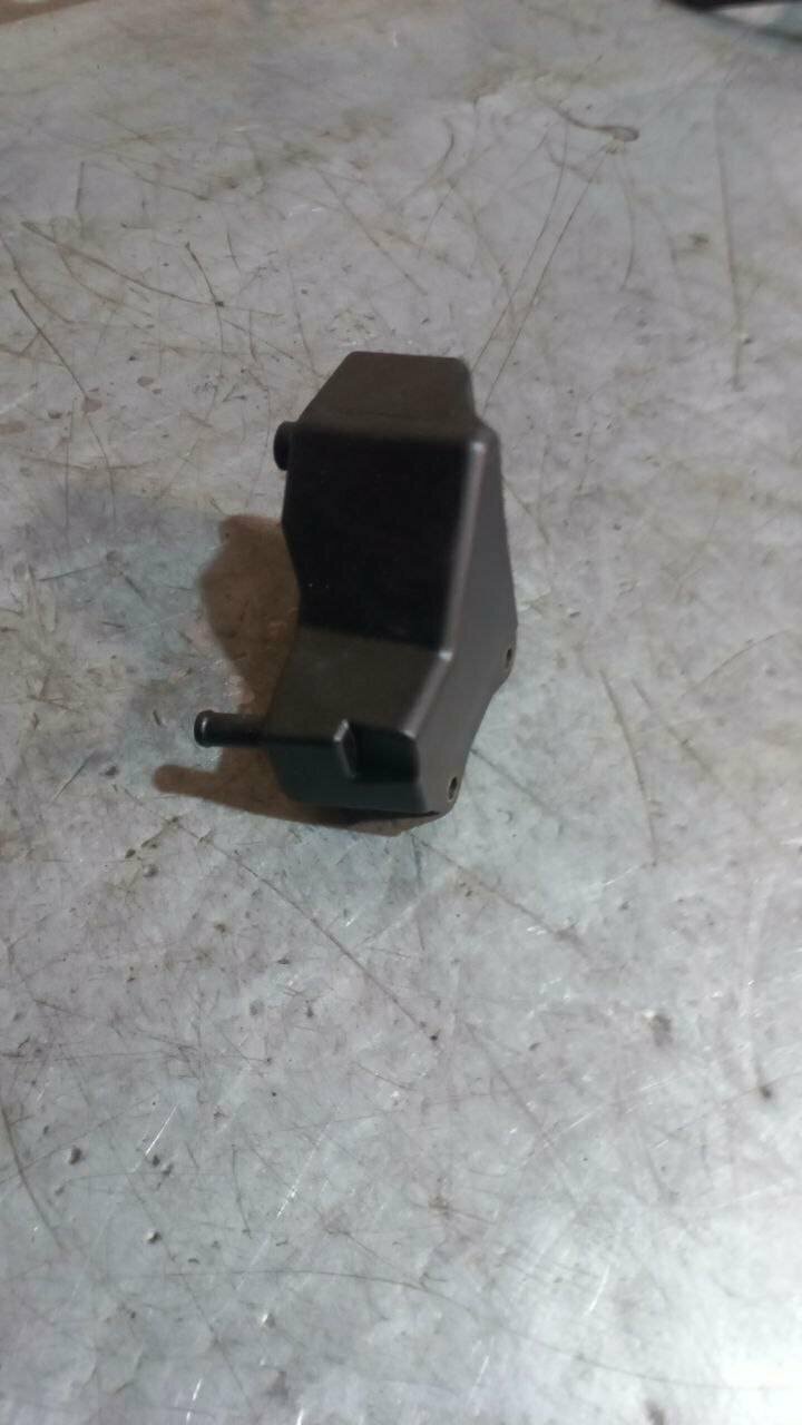 Маслоотделитель (сапун) Saab 9-5 2001 9197427