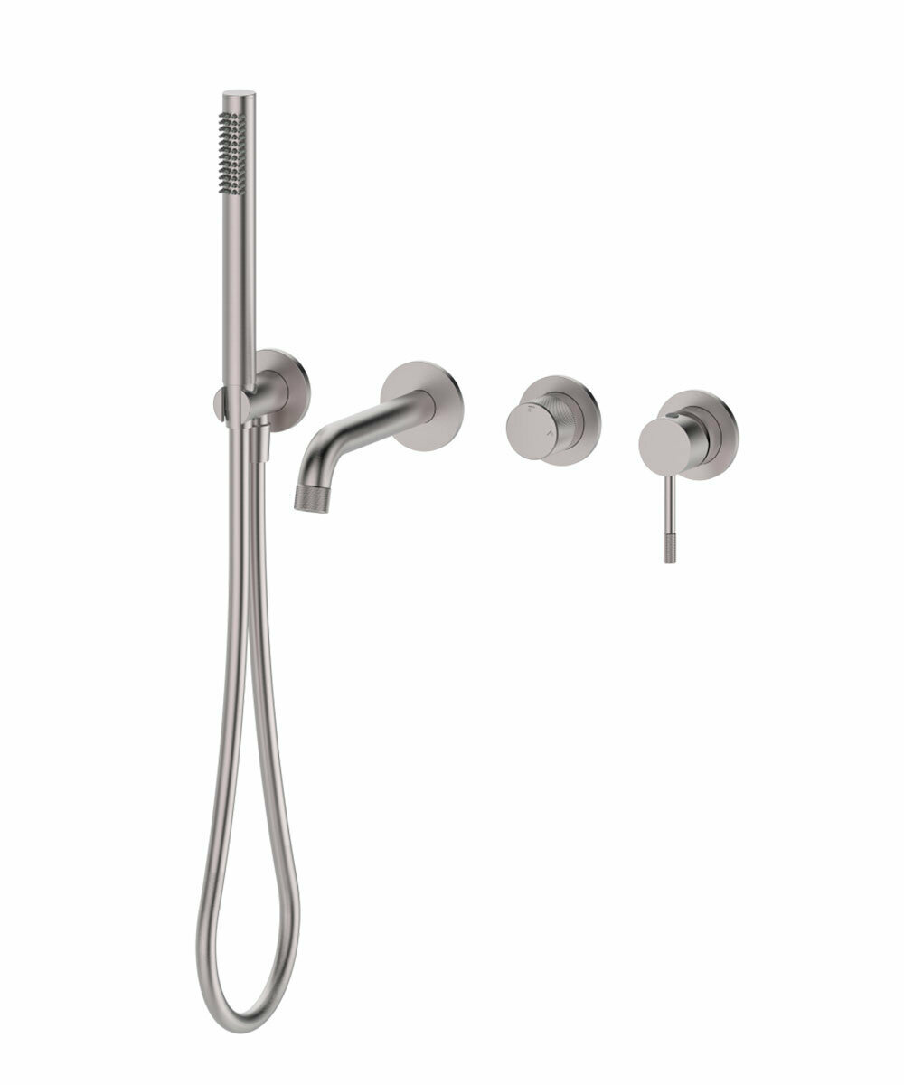 Встроенный смеситель для ванны из латуни со шлангом и лейкой Vieir V403532-N сатин