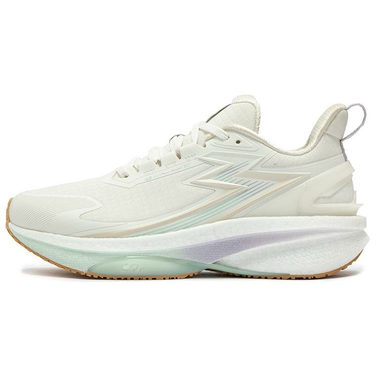 Кроссовки Adrenaline GTS 15