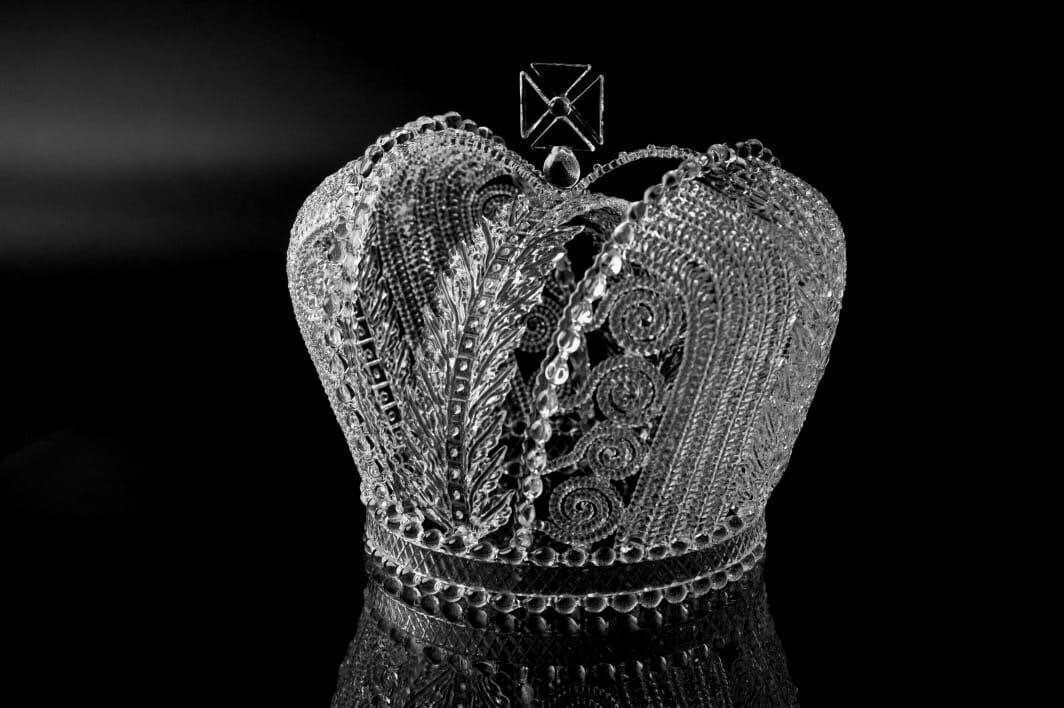 Корона для венчания из кварца