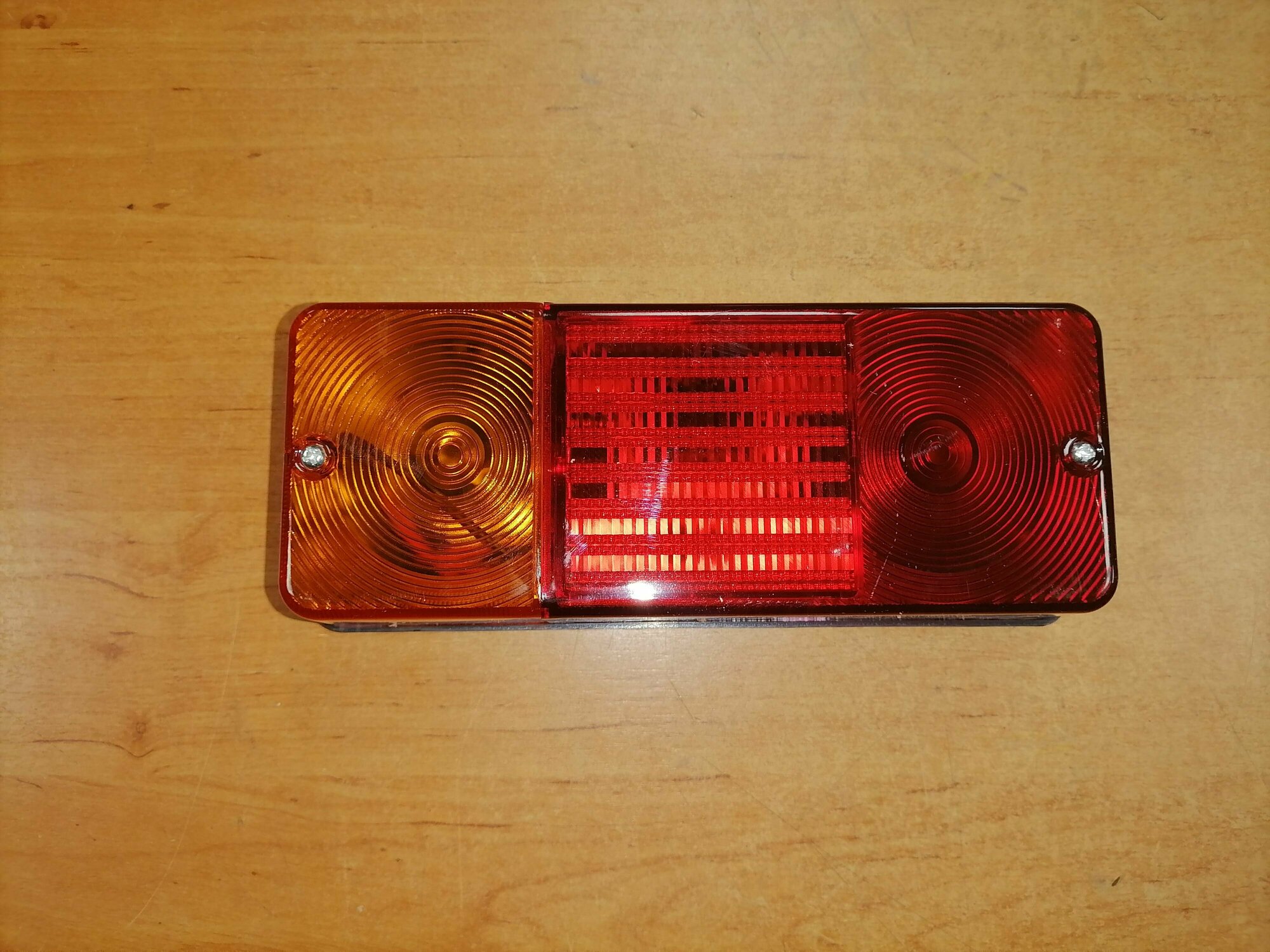 Фонарь Ф-401 задний многофункциональный 7303.3716