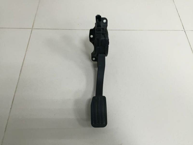 Педаль газа Ford Mondeo 4 2007-2015 кат.номер: 6G929F836RD 1727690