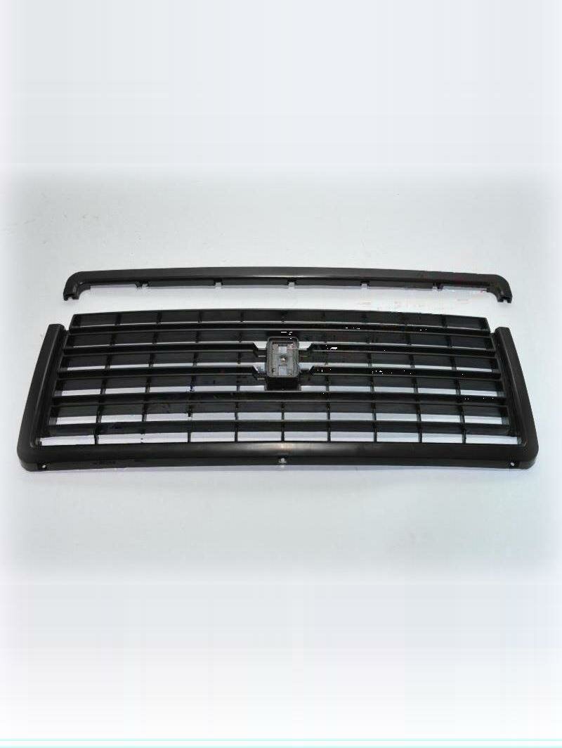 Решетка радиатора ВАЗ 2107, с молдингом, черная, 2107-8401014