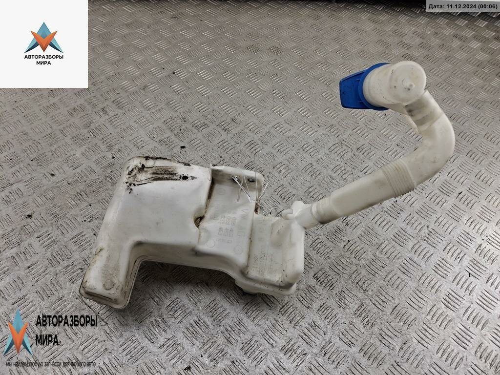 Бачок омывателя Volkswagen Passat B7 2012 5C6955453Q