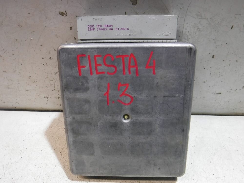 Блок управления двигателем Ford Fiesta 4