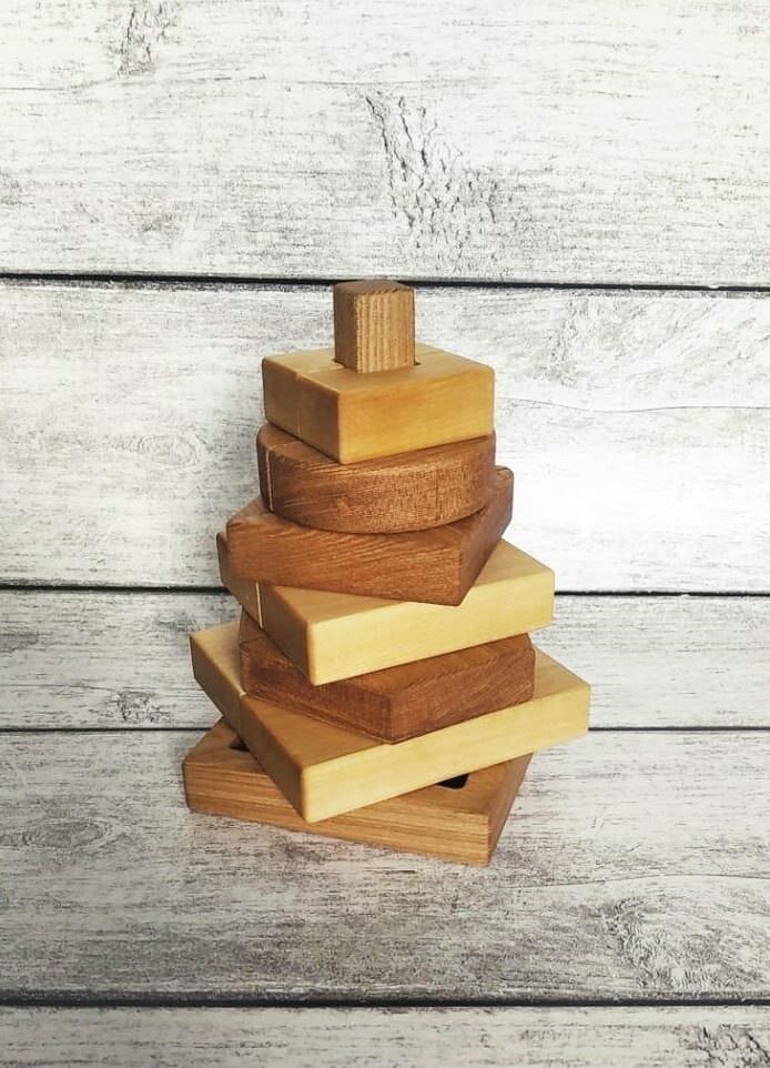 Пирамидка геометрическая магнитная "Натуральная". Детские игрушки