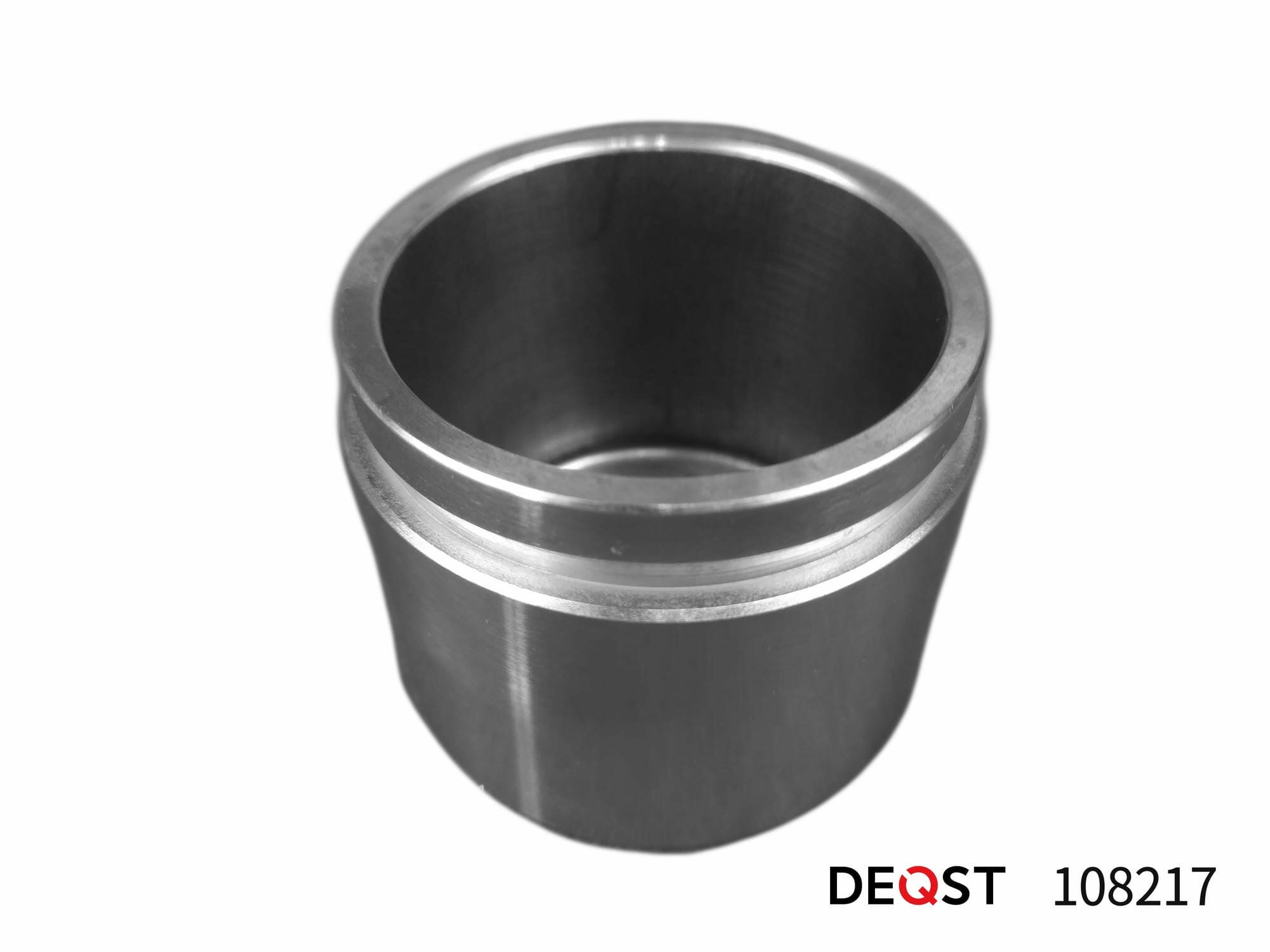 Ремкомплект суппорта Deqst 108218 поршень переднего Hyundai iX35 (10-), Sonata (YF) (09-15), Kia Sportage (JE/SL) (06-), Suzuki Grand Vitara 1-2 (01-