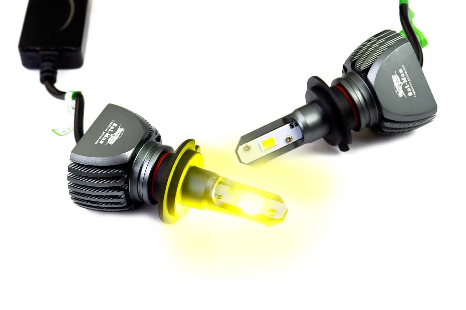 Светодиодные лампы S1 Sal-Man двухцветные (бело-желтые) 40W 3000 и 6000K H7 для Лада Калина, Калина 2, Приора, Веста, Иксрей, Шевроле Нива