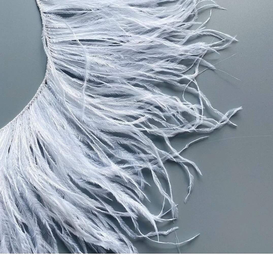 Розовый страусиный перьевой трим 1 метр 10-15cm 1ply, white