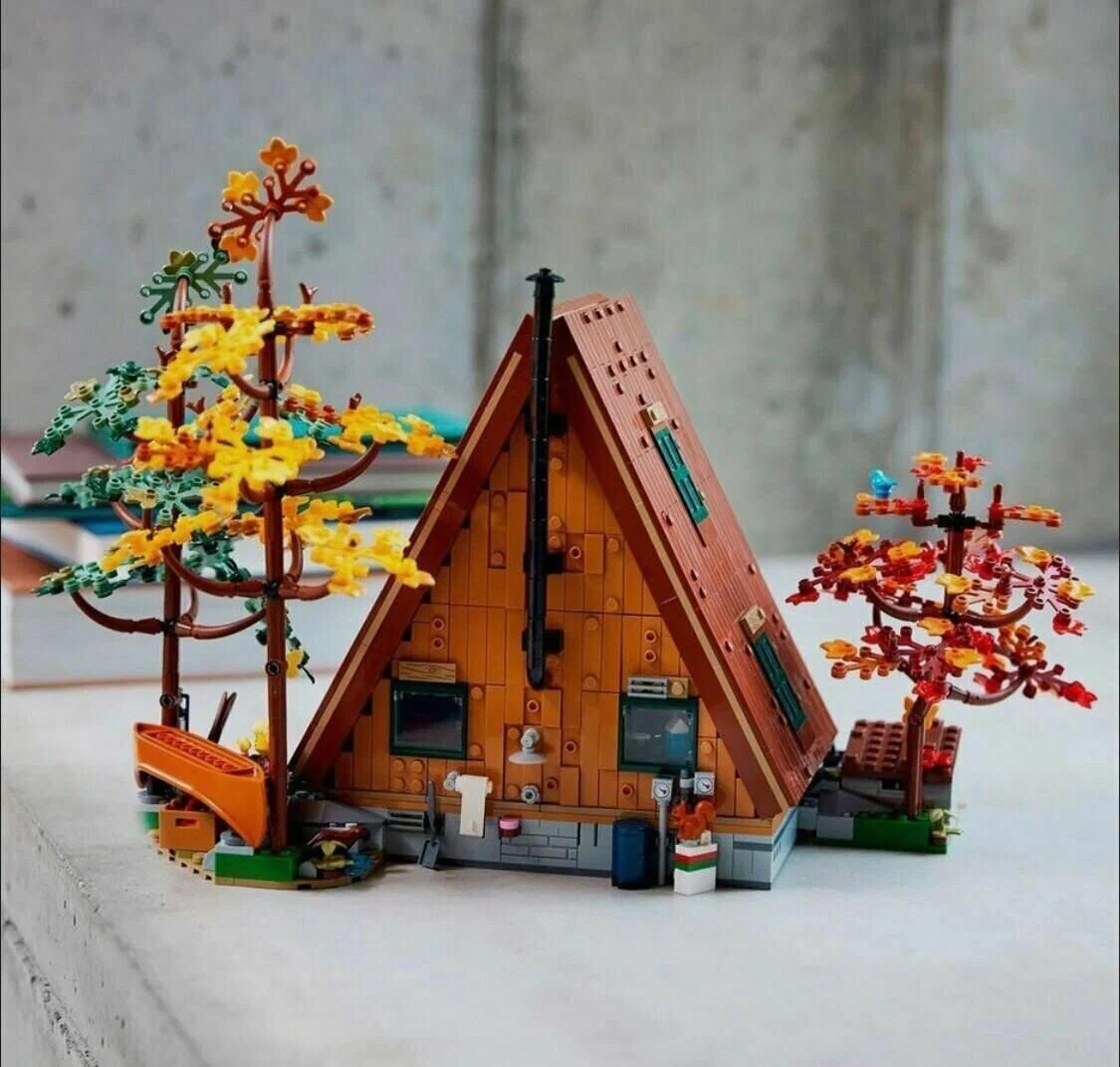 Конструктор Lepin Ideas Большой Домик в Лесу, детализация, с фигурками, 2082 деталей - LE-92886