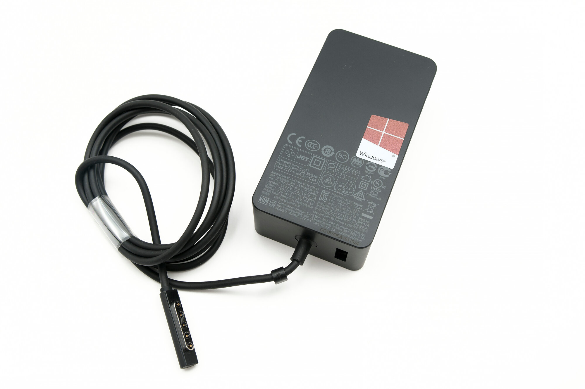 Блок питания для Microsoft Surface Pro 6, 7, 8 (12V 3.6A 45W)