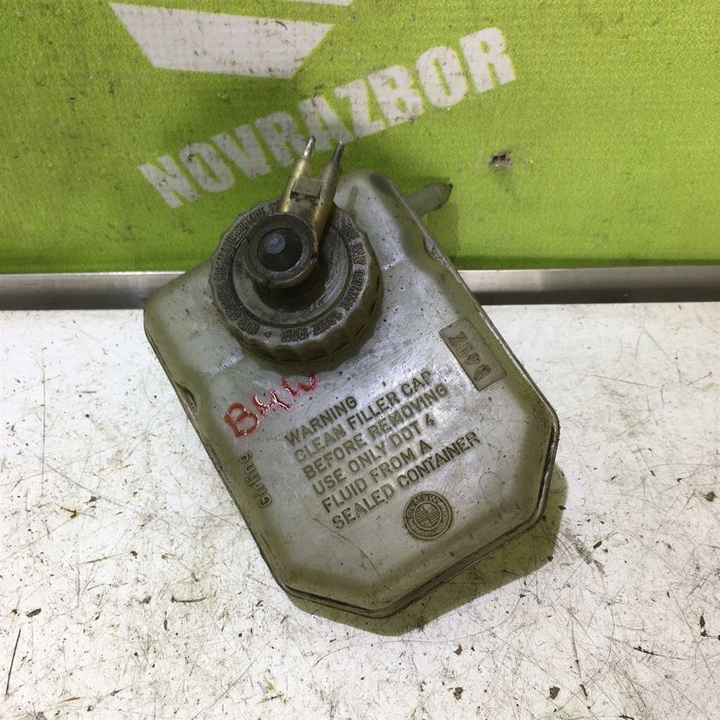 Бачок главного тормозного цилиндра BMW 3-серия E36 91-98