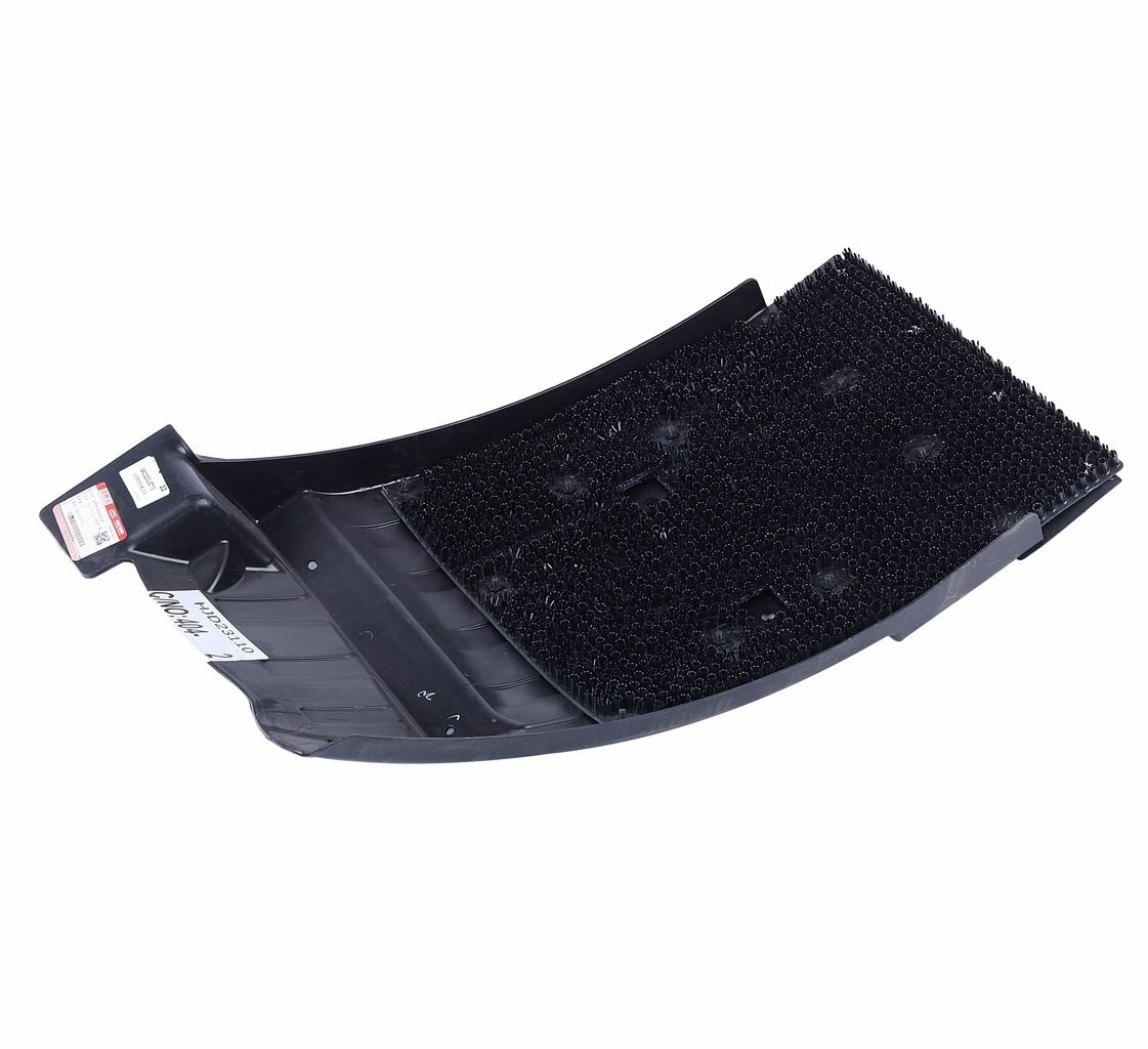 Брызговик переднего колеса правого для Джак N75, N80 арт 8403200LE710 JAC