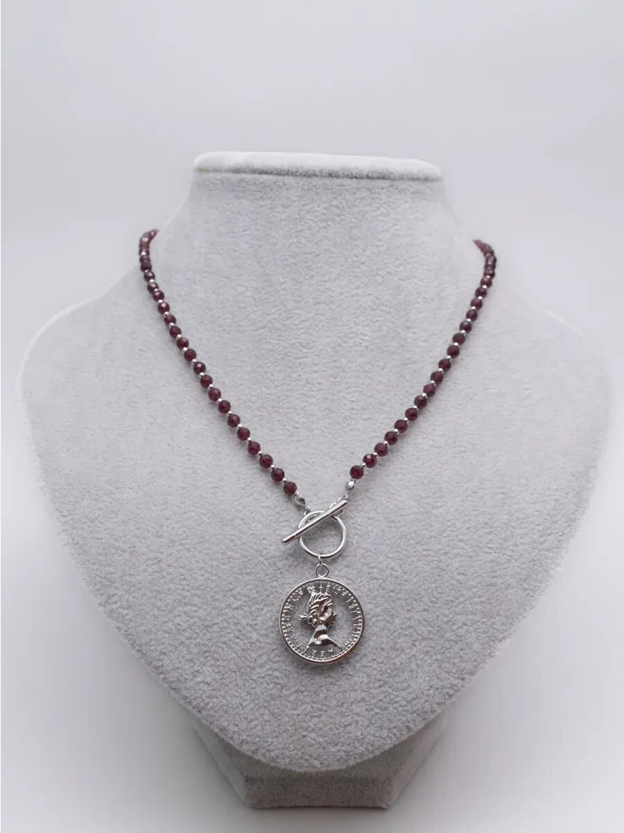 Колье, гранат