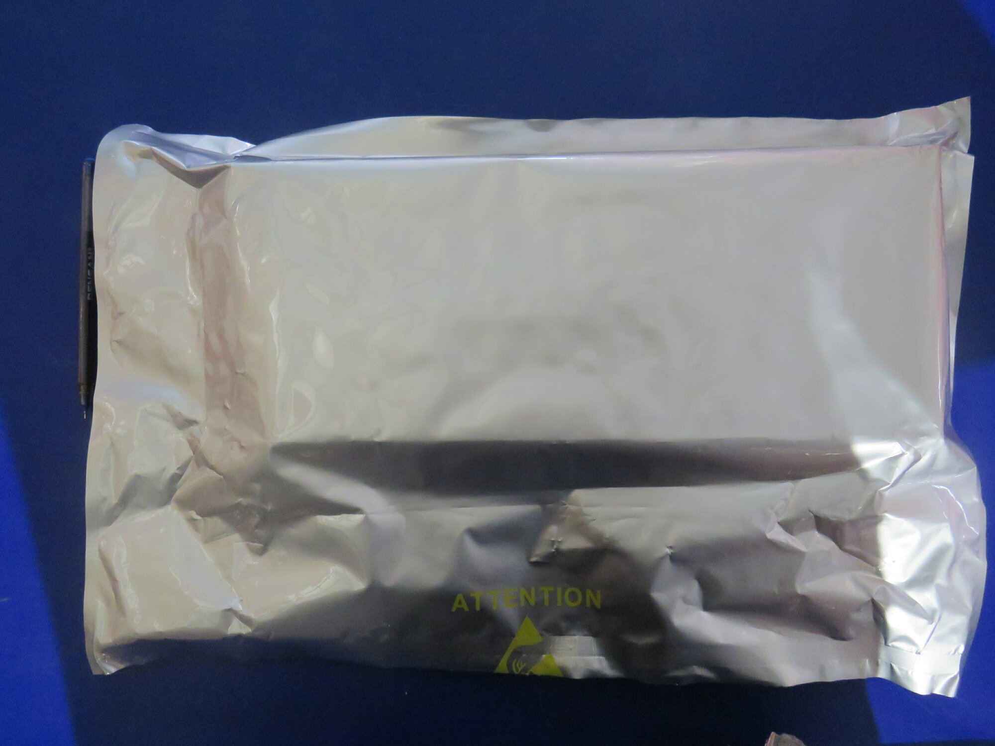 Микросхема EPM3256ATC144-10N ALTERA, 256 макроячеек, TQFP-144, 116 входов/выходов