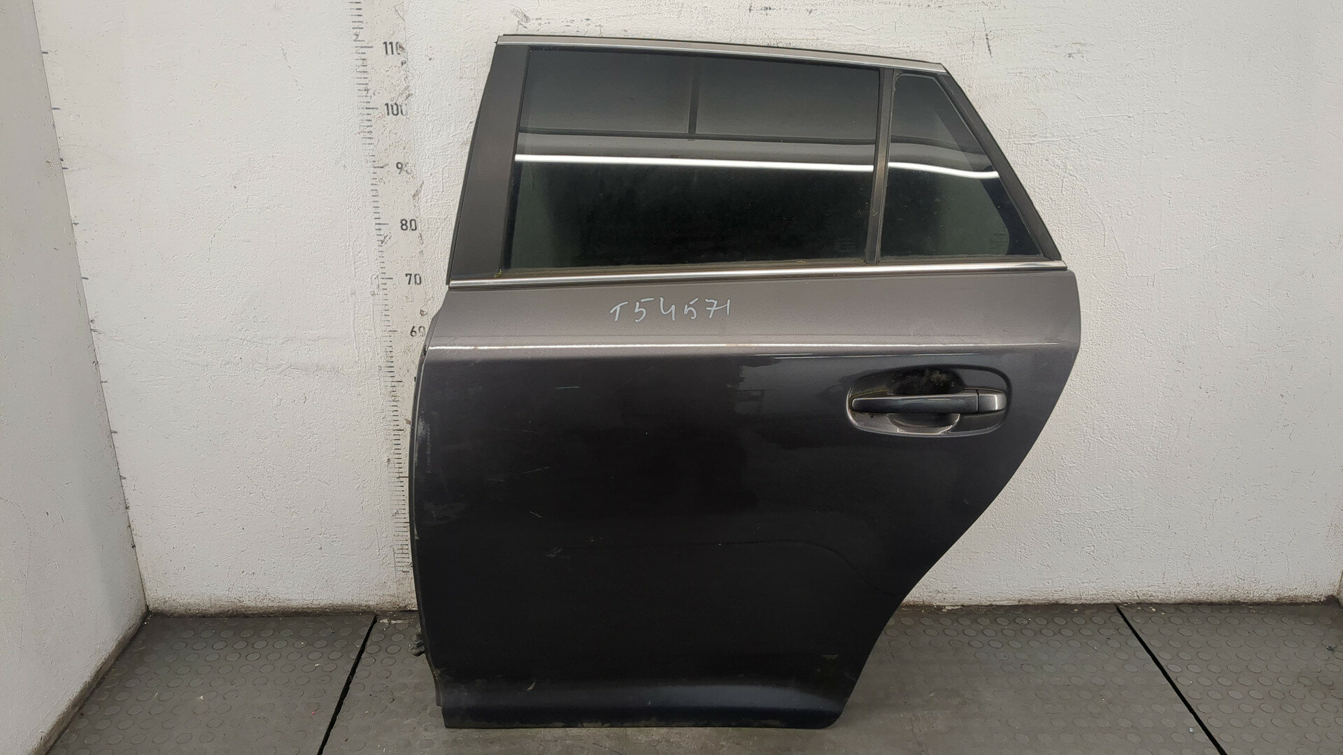 Дверь боковая (легковая) левая задняя Toyota Avensis 3 Б/У