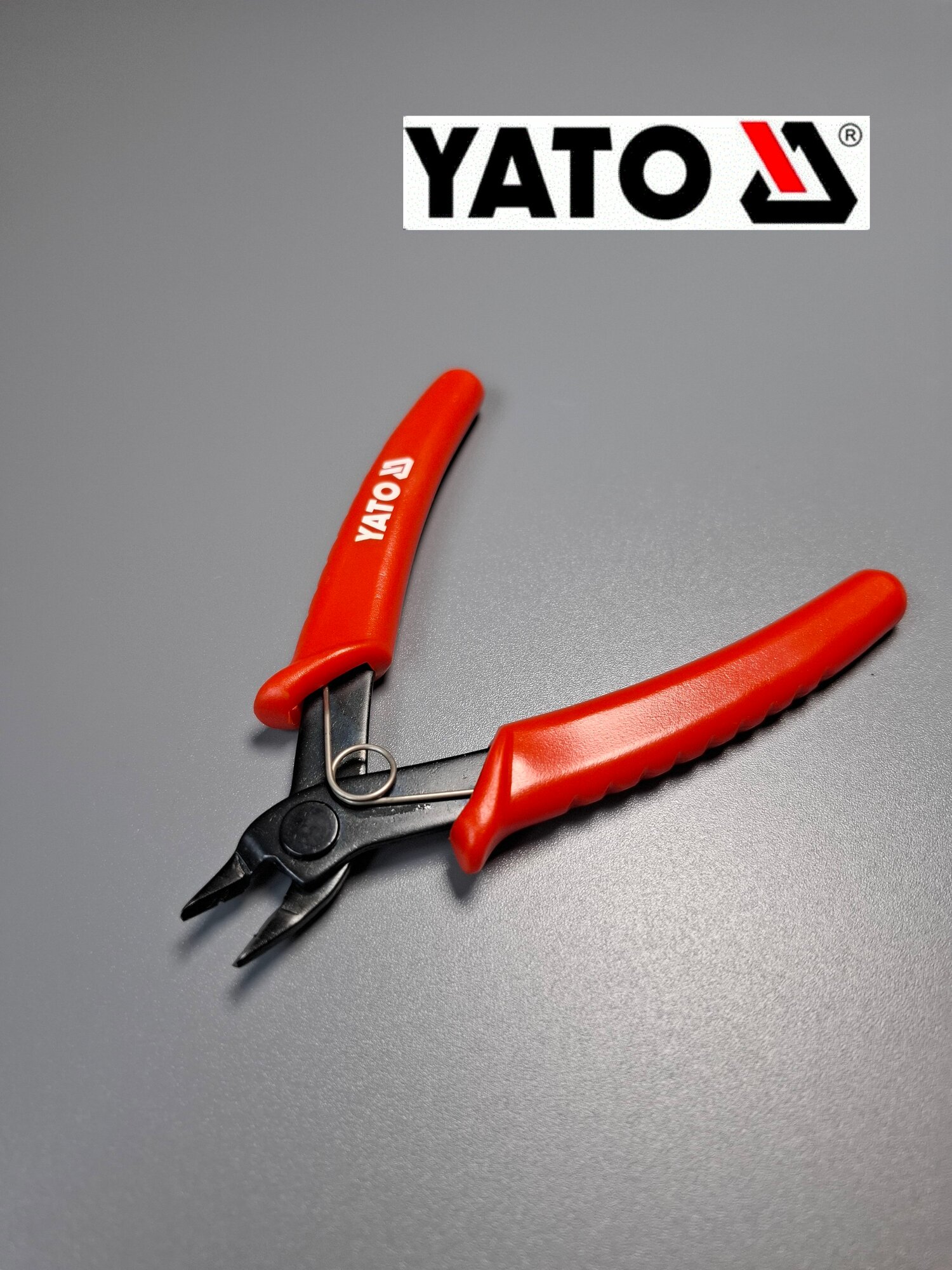 Инструмент YATO для обрезки проводов + съёмник изоляции 125 мм, 20-18 (AWG), 0,5-1,5 мм, Тайвань, YT-2260