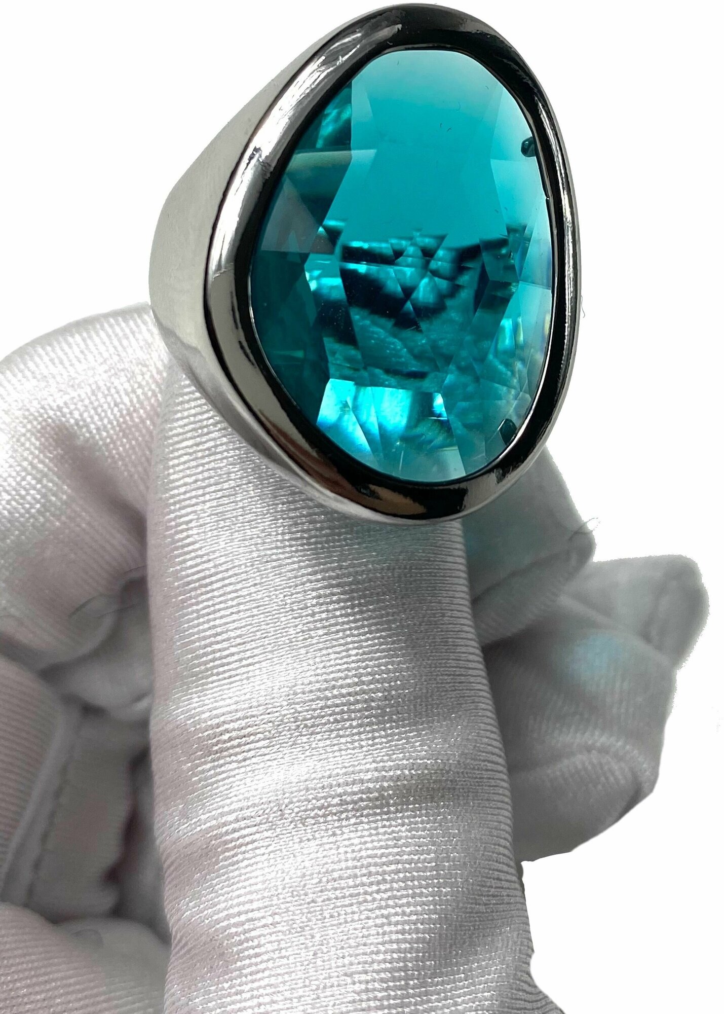 Кольцо, хрусталь