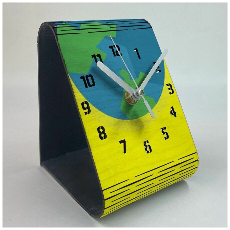 Настольные деревянные бесшумные часы цвета венге с УФ принтом Узоры Часы - 101