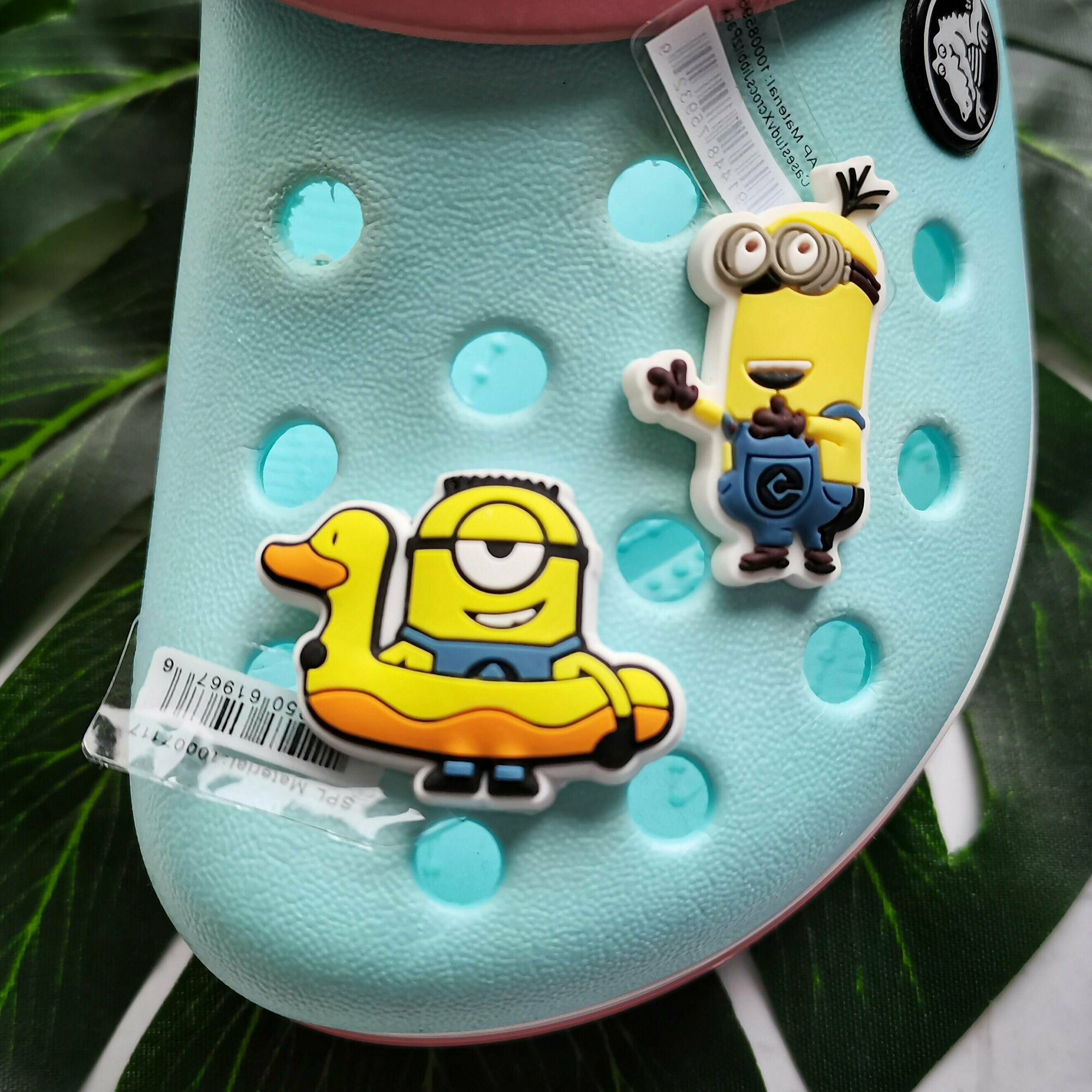 Джибитсы Миньоны для Crocs