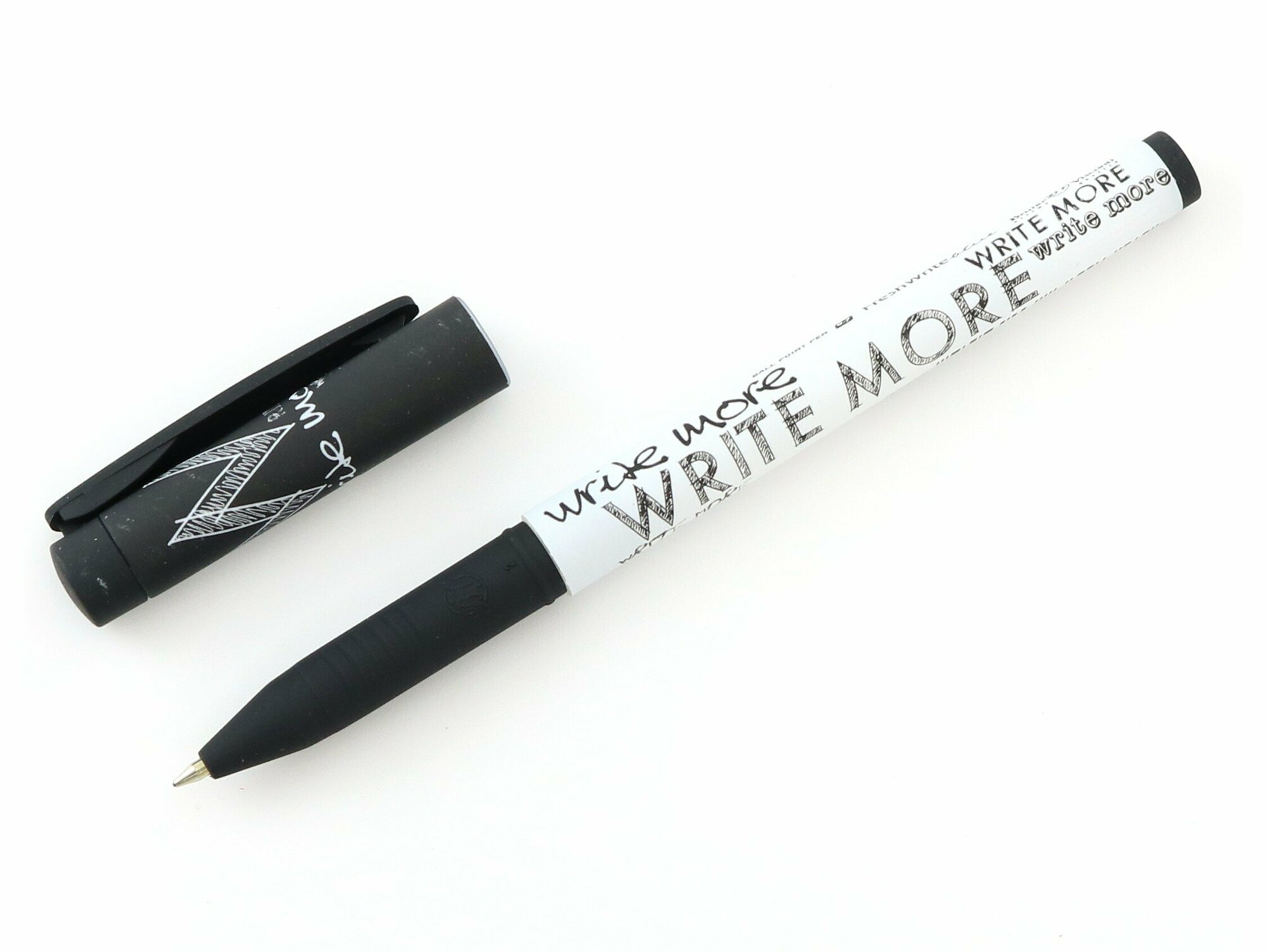 Ручка шариковая "FreshWrite. Sketches Black & White (0,7 мм, синяя) (20-0214/45)