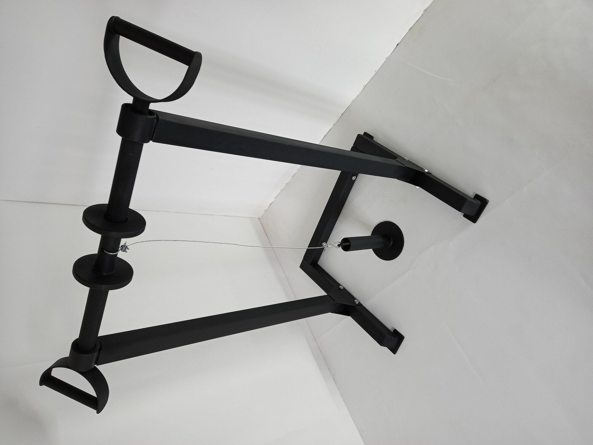 Тренажёр для хвата и предплечий.