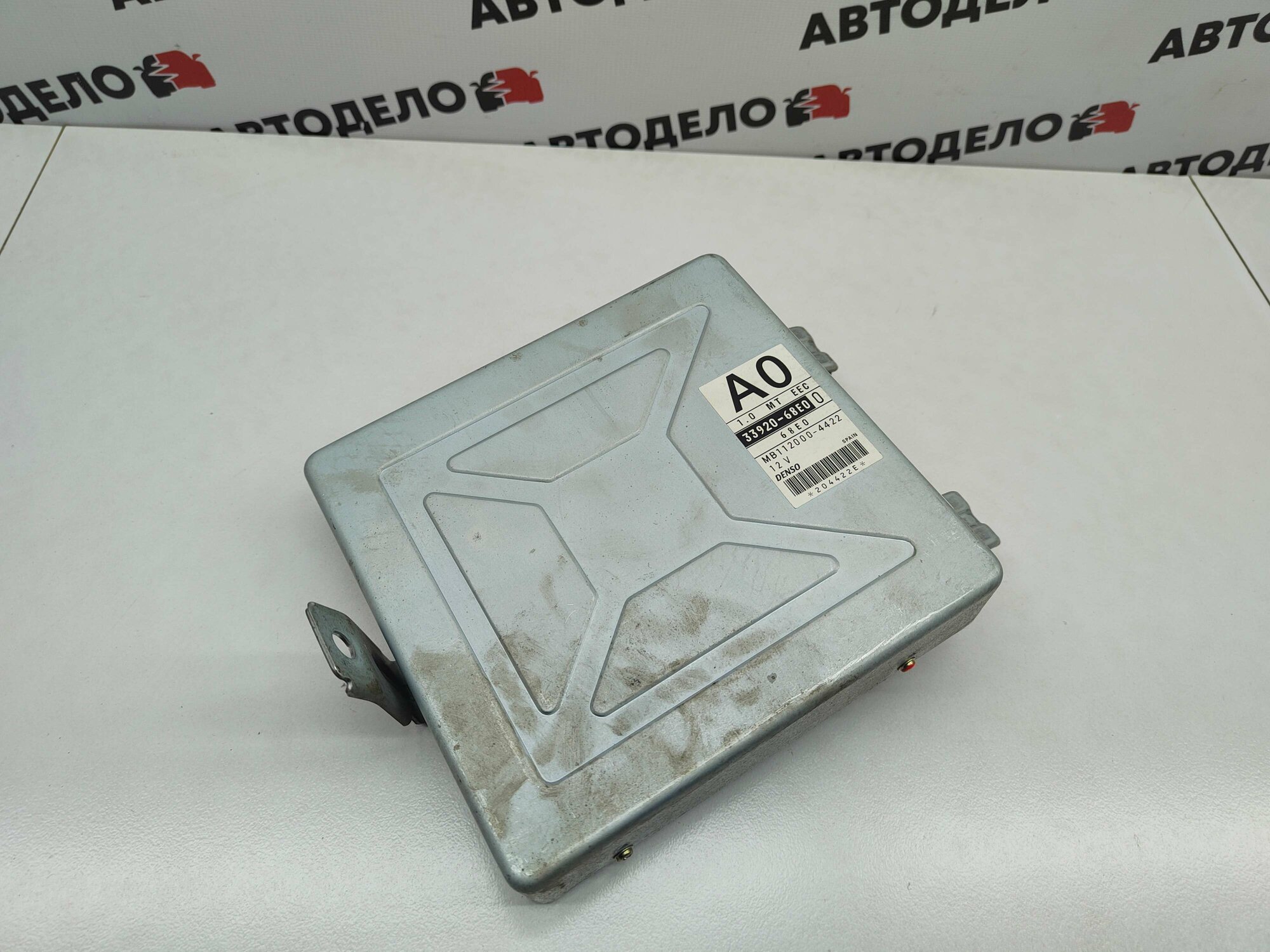 Блок управления двс Suzuki Swift MA 1997 г.в