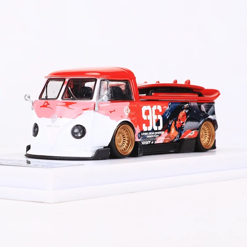 Модель автомобиля Volkswagen T1 Red 1:64 pchmodel