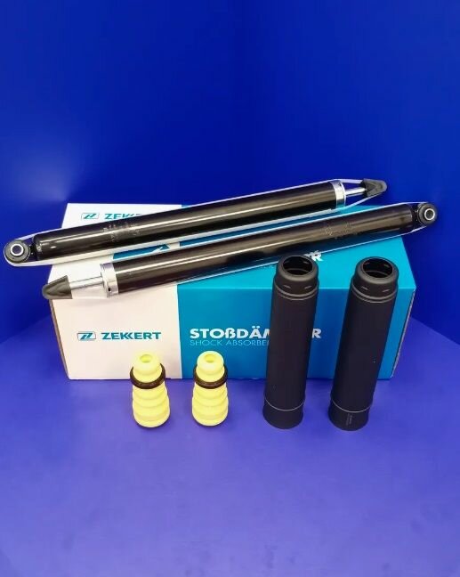 Пара задних амортизаторов с пыльниками и отбойниками Zekkert Германия на Ford Фокус 3 2011-2014гг на кузов седан и хэчбек. Стойка, Амортизатор Форд Фокус 3