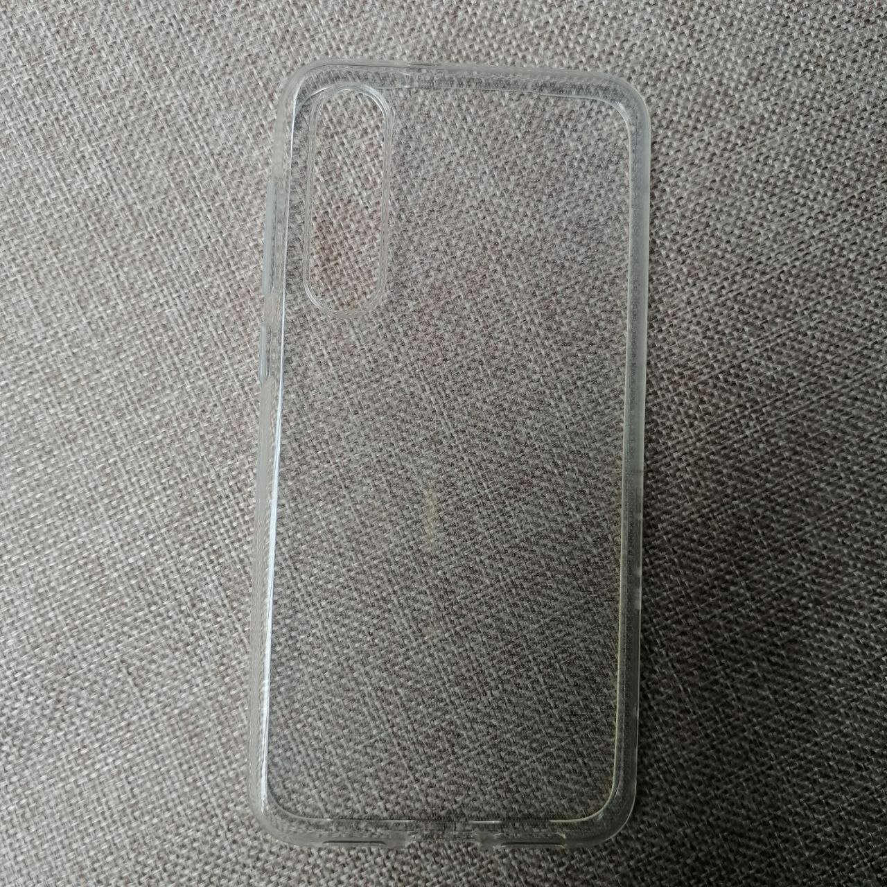 Чехол силиконовый прозрачного цвета для смартфона Xiaomi Mi 9 SE