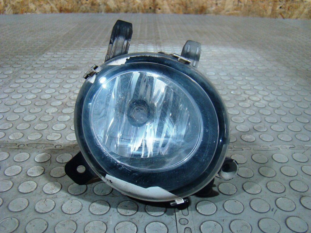 BMW 1 F20 Фара противотуманная левая 63177248911