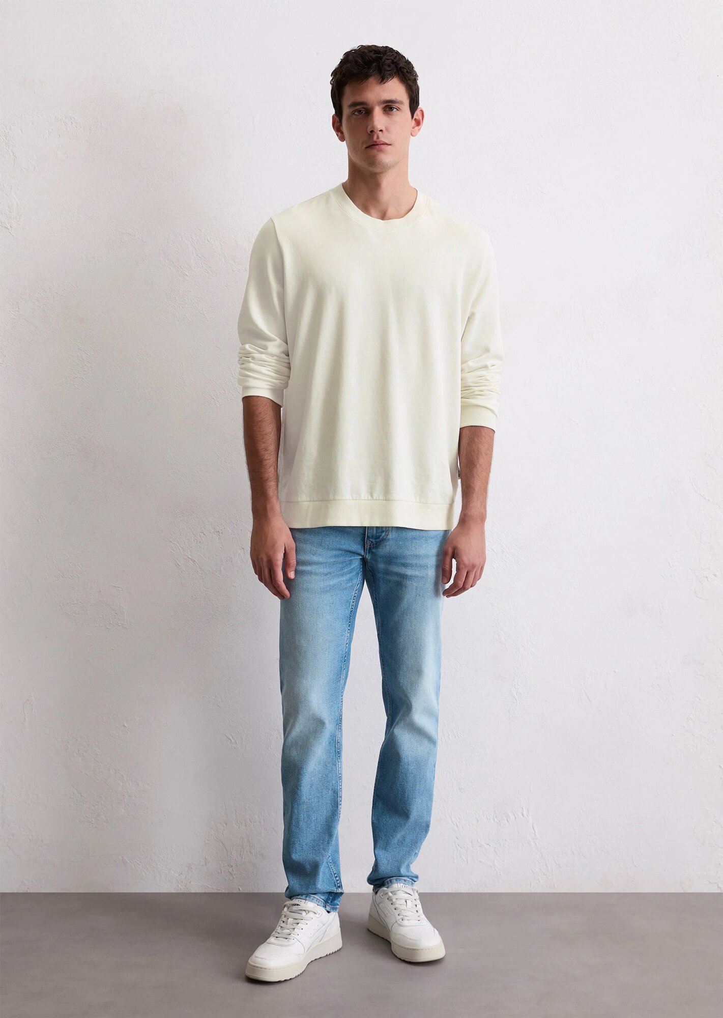 Джинсы классические Sjöbo shape 