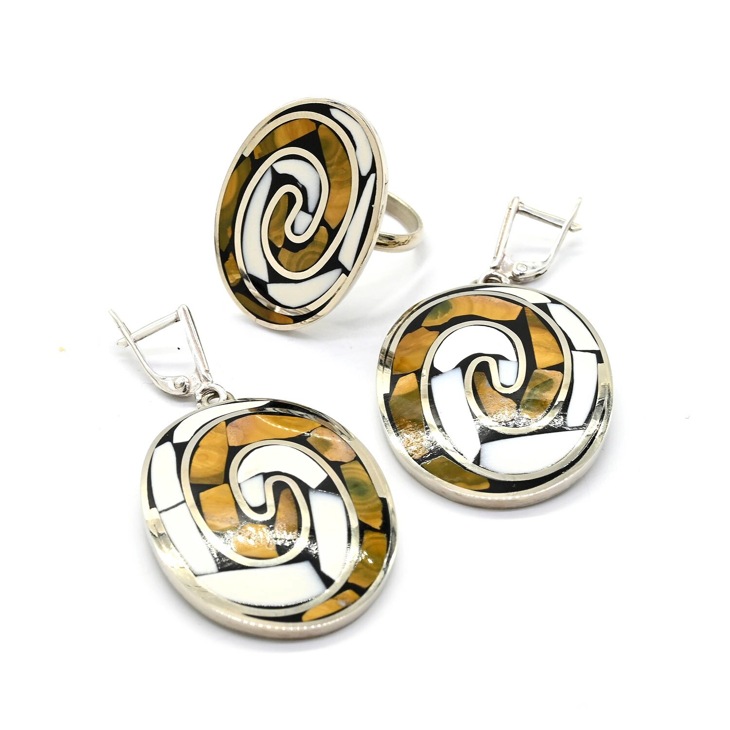 Комплект бижутерии