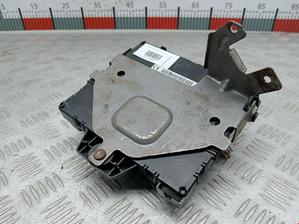 Блок комфорта Renault Kangoo 2 (W/FW) 284B13345R арт. 2177951